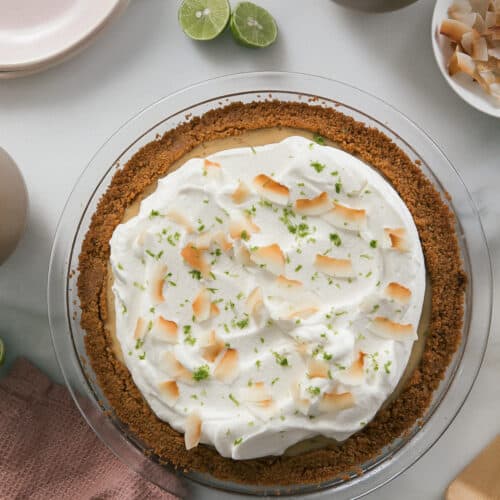 Key Lime Pie w/ Coconut [Easy and Delicious] - A Cozy Kitchen