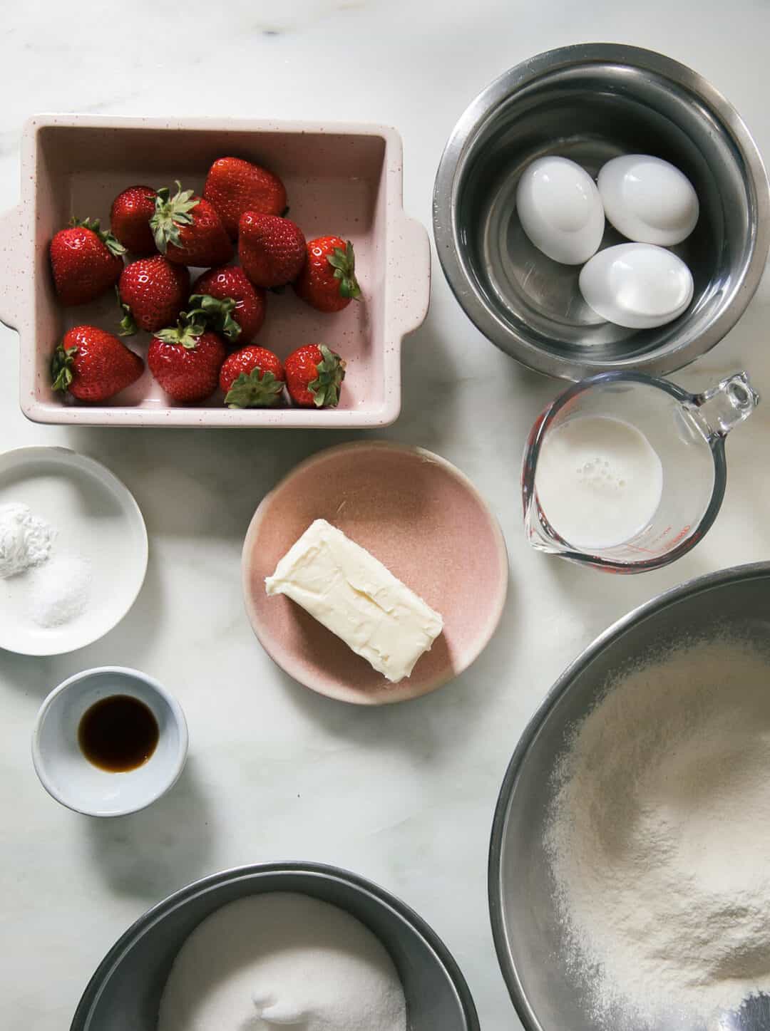 Mini Strawberry Cake (Uses fresh strawberries) - A Cozy Kitchen