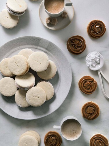 Gingerbread Latte - A Cozy Kitchen