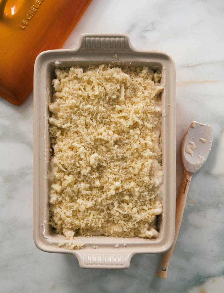 Creamy Baked Macaroni and Cheese - A Cozy Kitchen