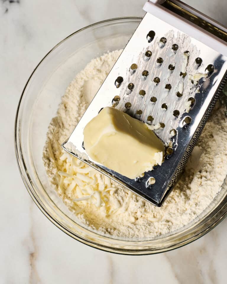 Homemade Pie Crust - A Cozy Kitchen