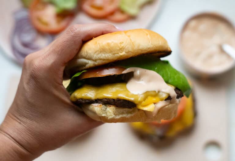 The Best Smash Burgers [How To] - A Cozy Kitchen